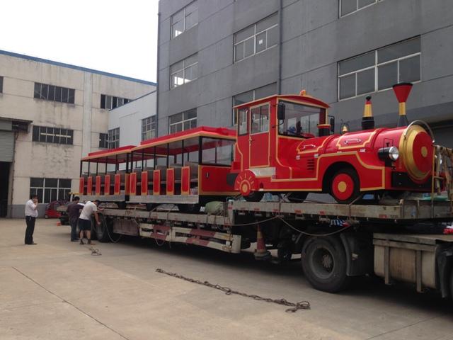 Trackless Diesel Engine Mini Express Trackless Train For Amusement Park